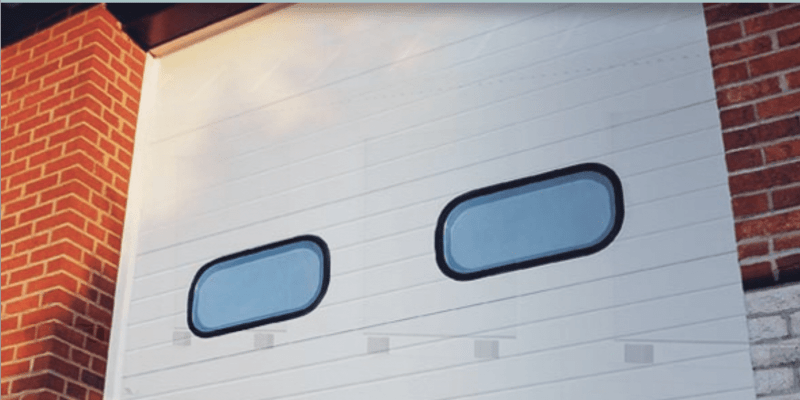 Amarr® 2742 - DOOR ACE YOUR GARAGE DOORS & GATES LTD.